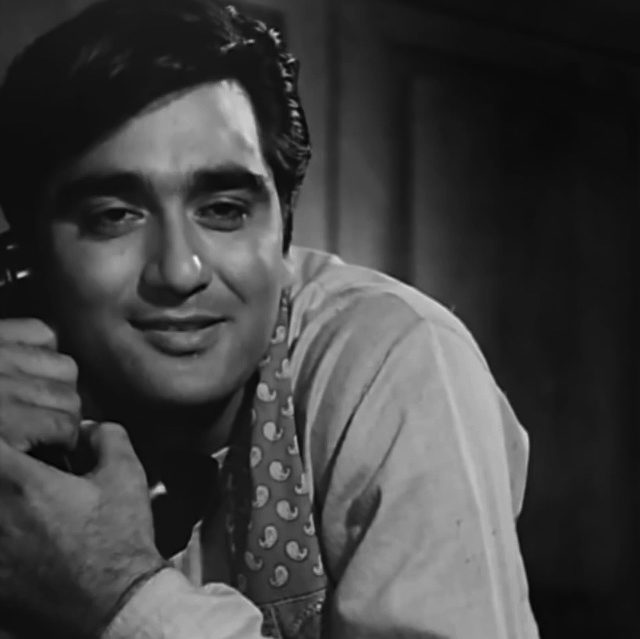 Yaadein (1964) Film Review | Youth Ki Awaaz