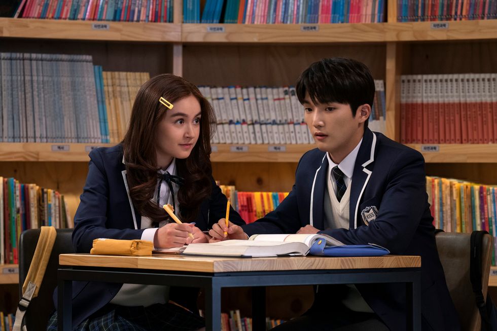 Reviewing XO Kitty, A K-Drama | Youth Ki Awaaz