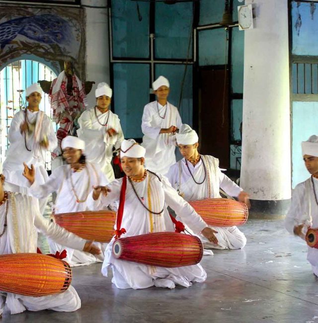Satras And Naamghars: Spiritual Havens Of Assam | Youth Ki Awaaz