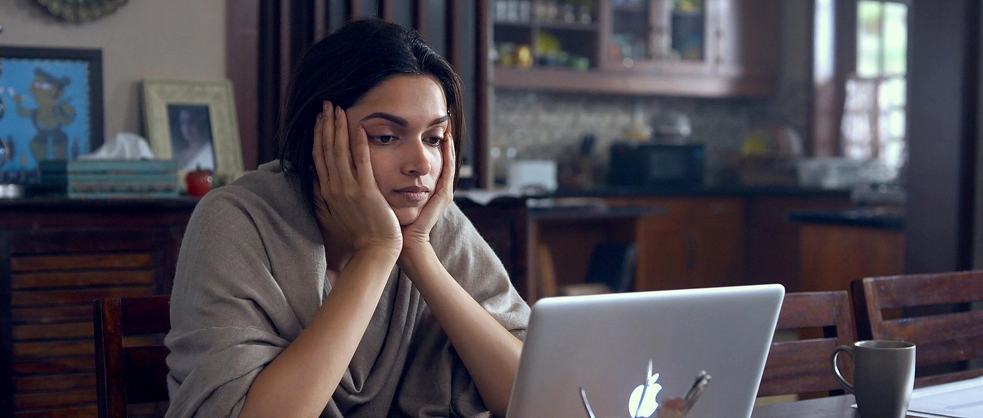 Stuck Somewhere Between Sharing Too Much Or Not Sharing At All | Youth ...