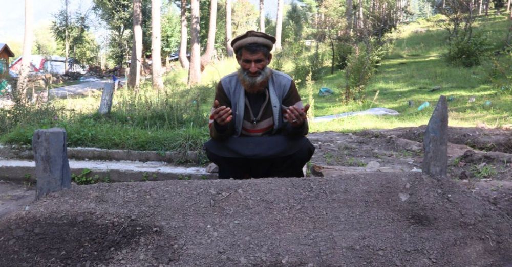 The Struggle Of Kashmir’s Bakerwal Community To Find Land For Their Dead